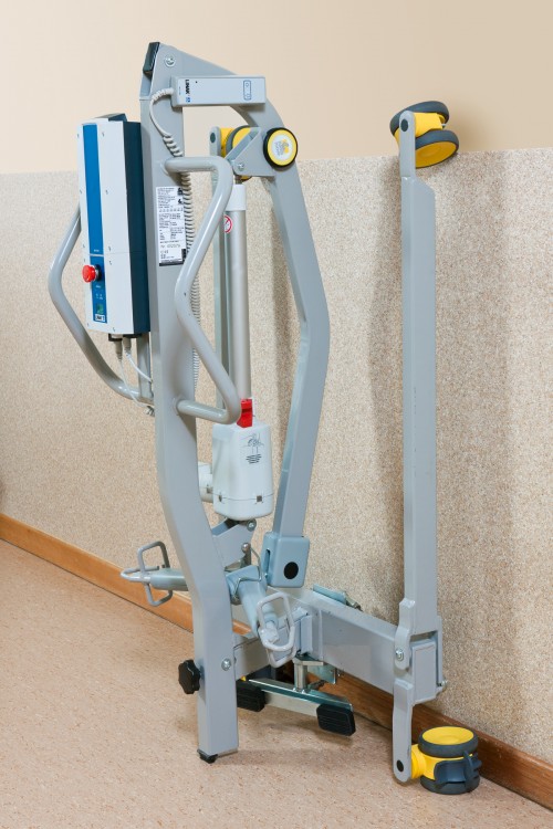 Foldable mobile hoist - Handi-Move